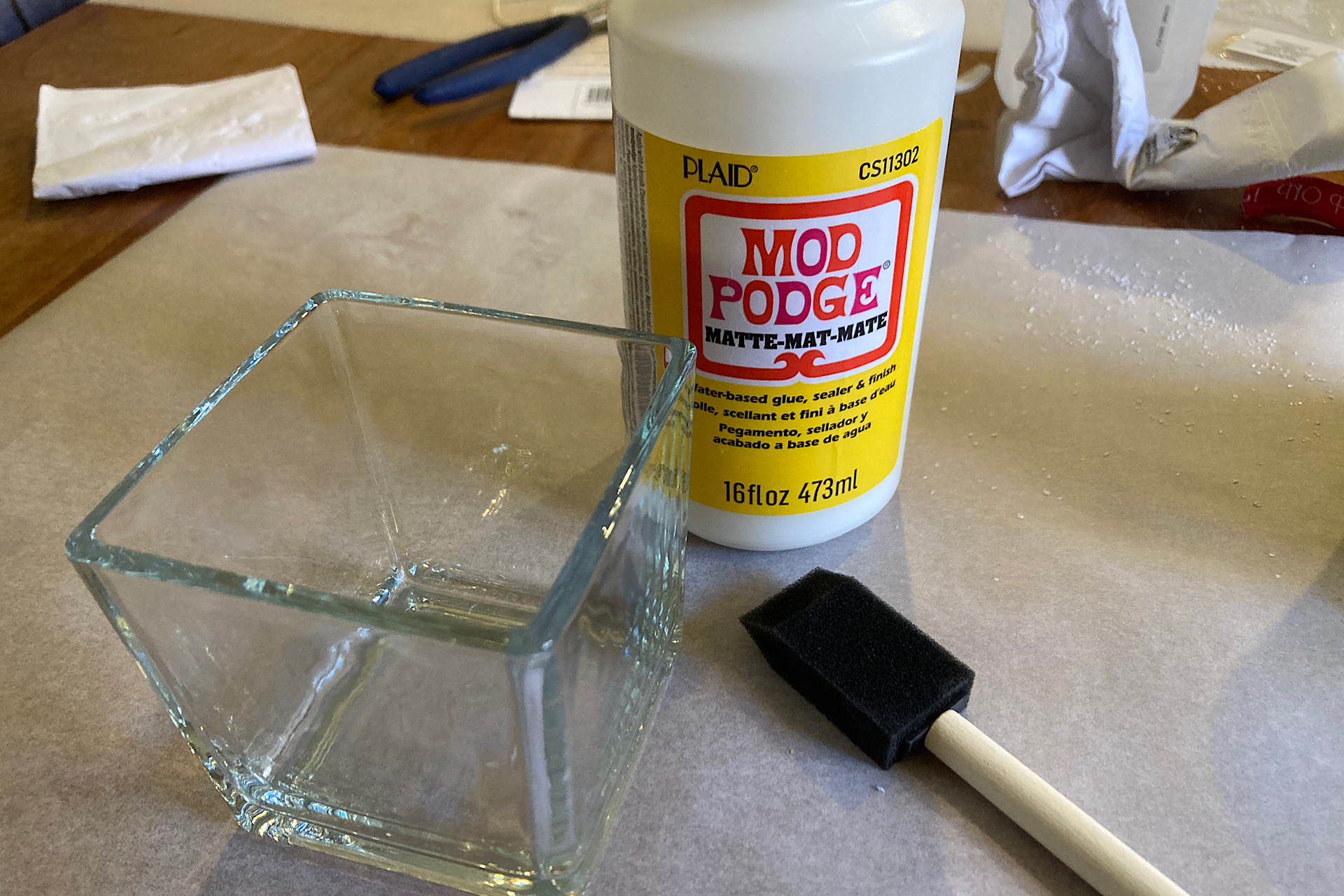 Create Winter Magic: Frosted Epsom Salt Candle Jars ...